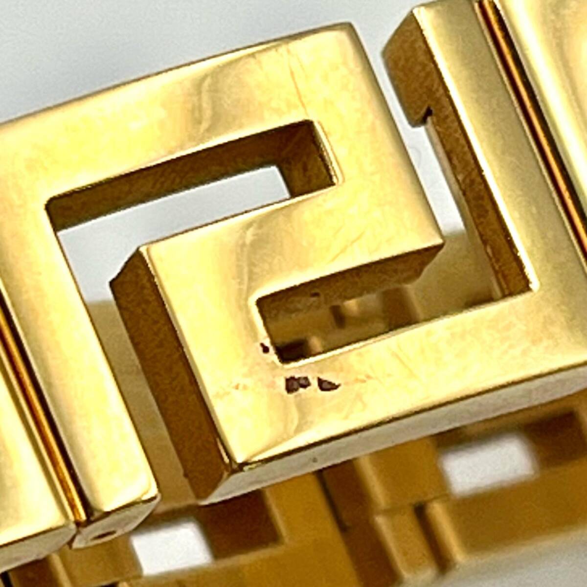 Yahoo!オークション - P679 ヴェルサーチ VERSACE 腕時計