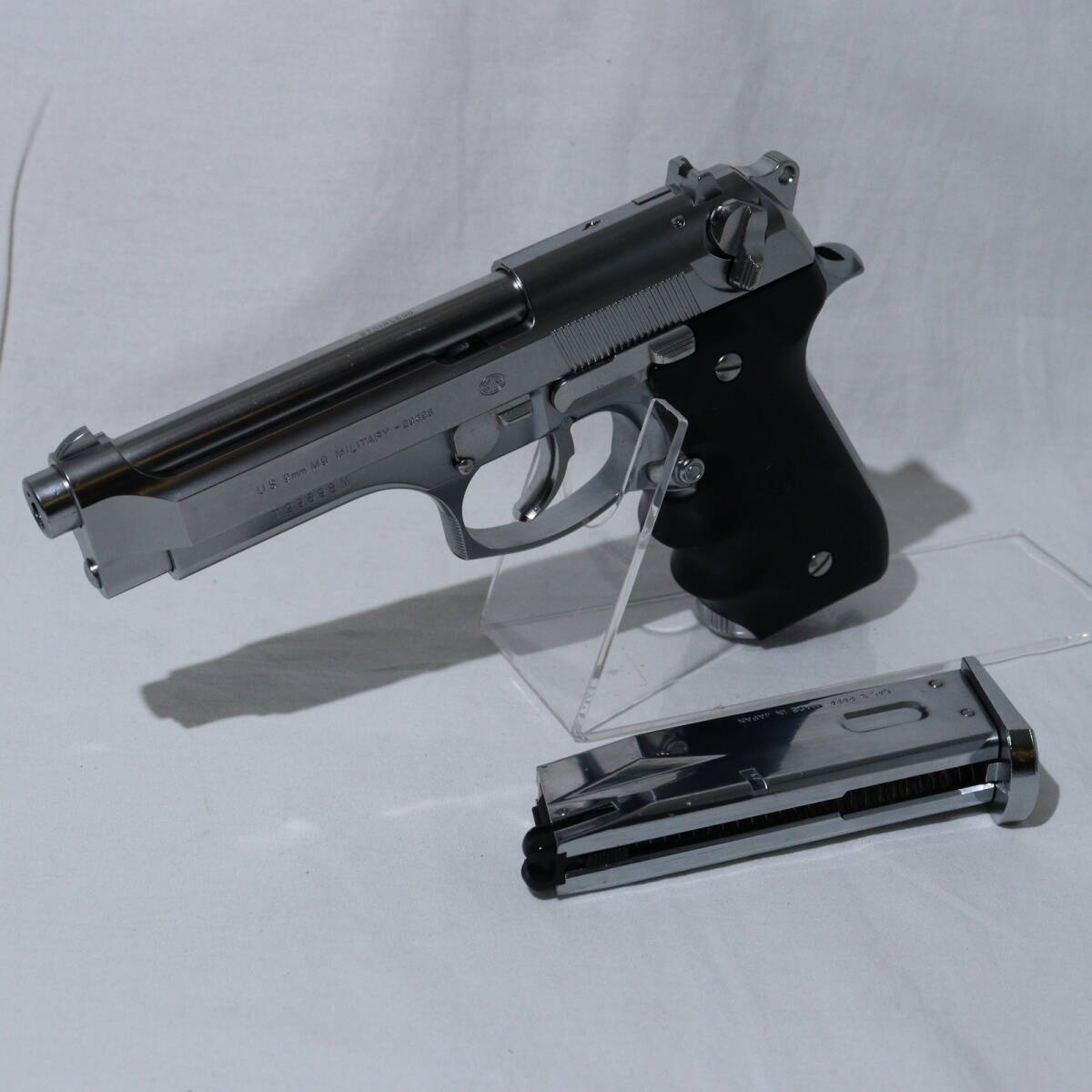 Yahoo!オークション - [MIL]東京マルイ ガスブローバック M92F クロー...