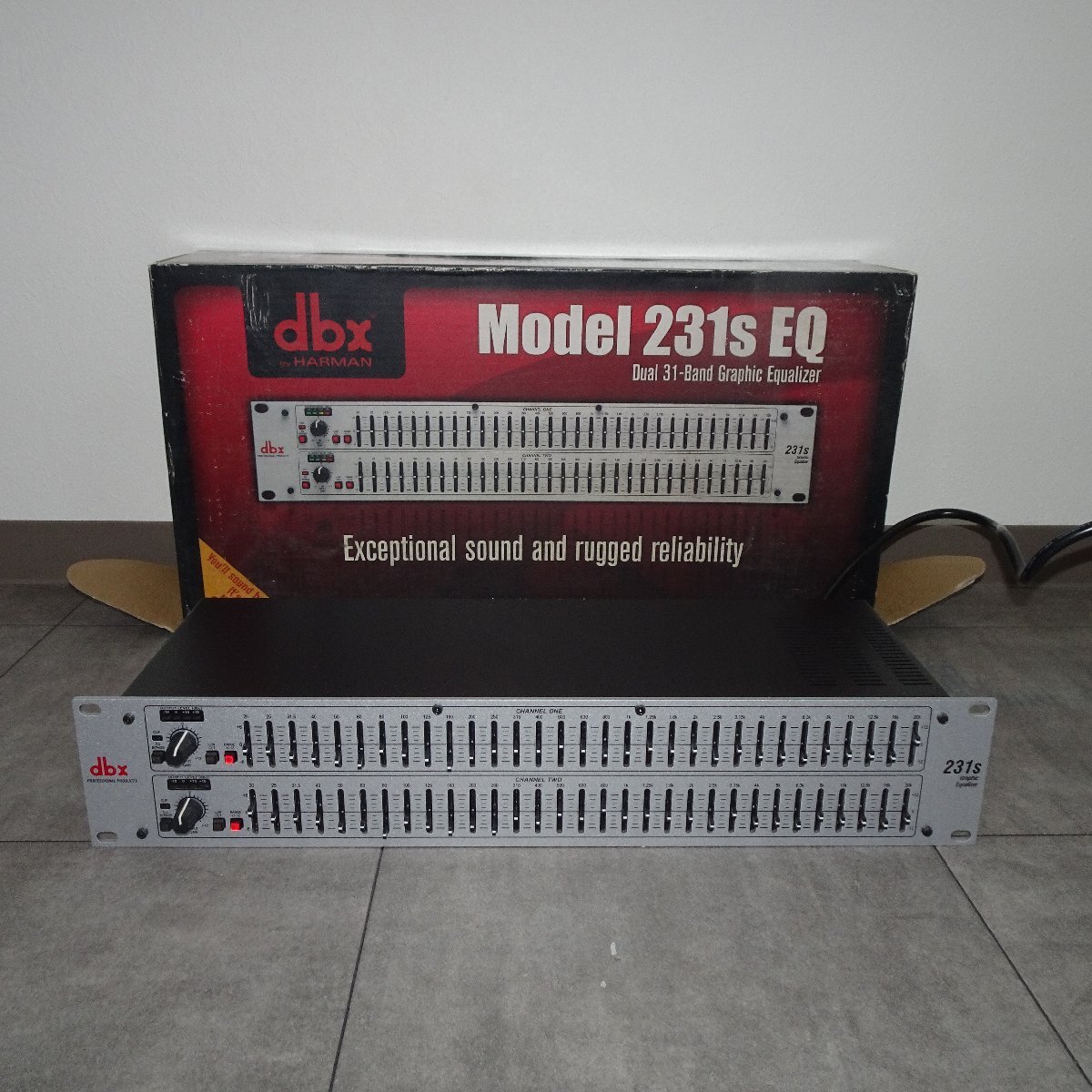 Yahoo!オークション - Q11530 【発送可 】dbx 231S グラフィック イコ...