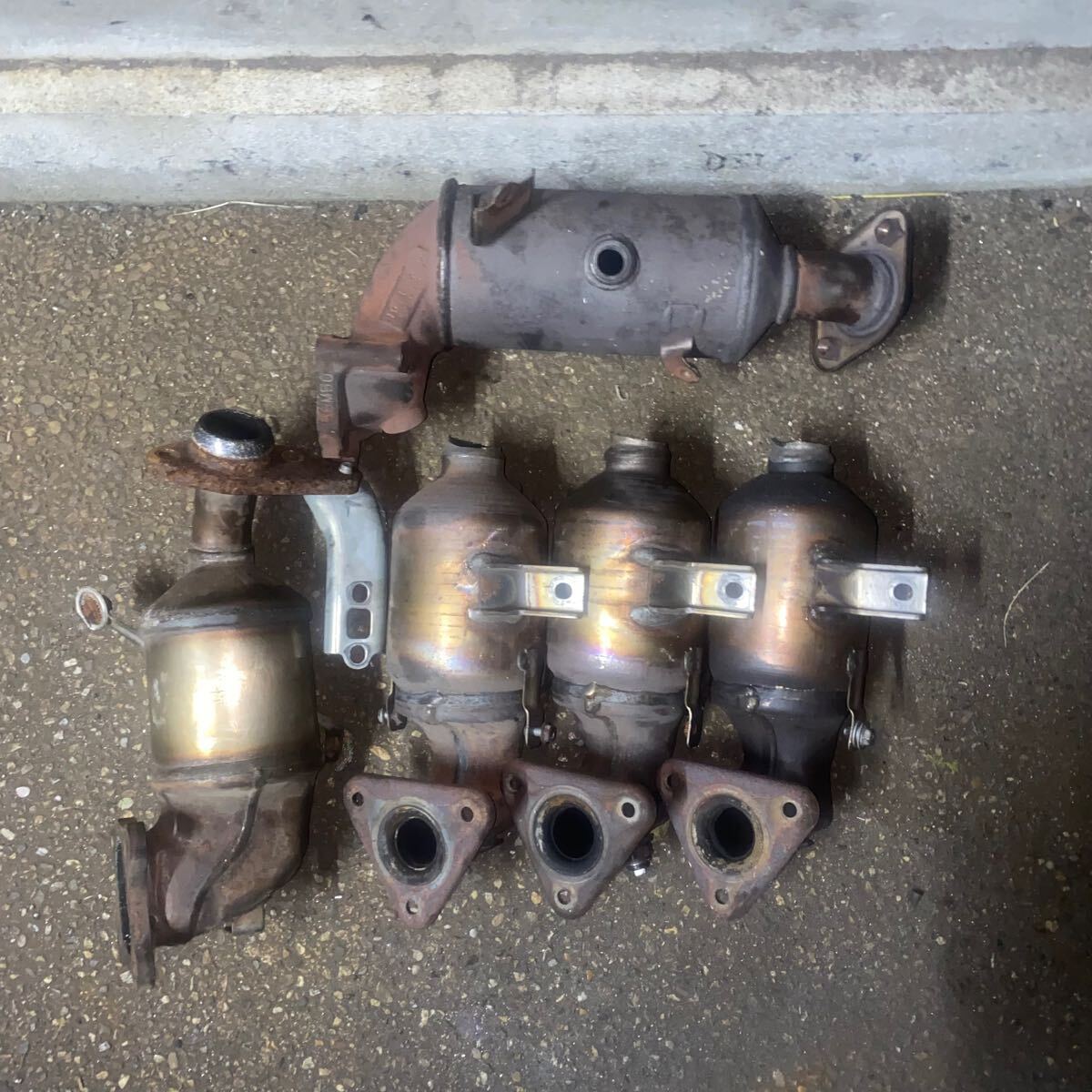 スズキ 純正触媒 ハスラー MR41S ターボ 6角 エブリィワゴン コンバーター キャタライザー 素材用(触媒、エキマニ、フロントパイプ)｜売買されたオークション情報、yahooの商品情報を ...