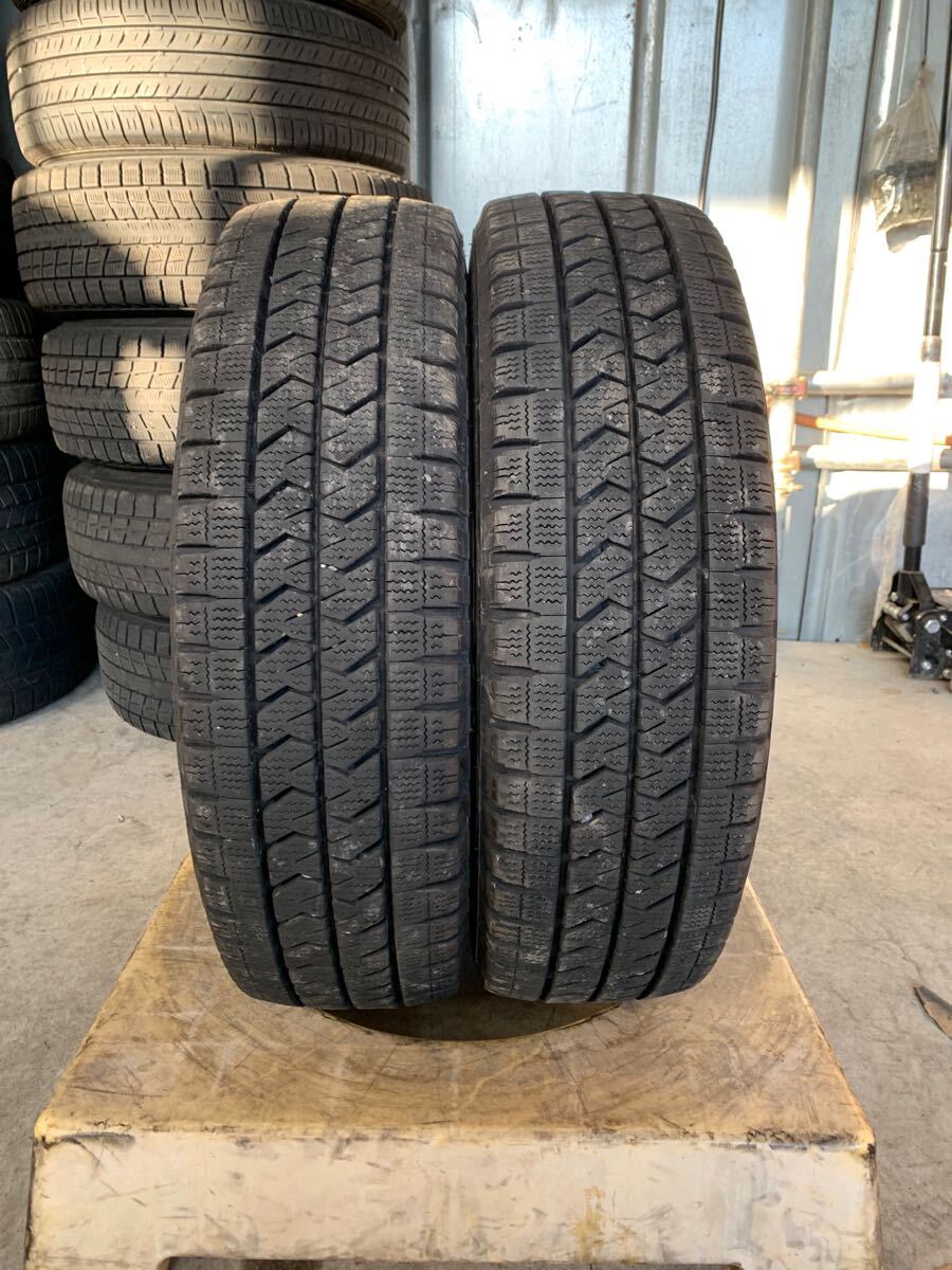 Yahoo!オークション - 送料込み 205/70R16 BRIDGESTONE BLIZZAK W989 2...