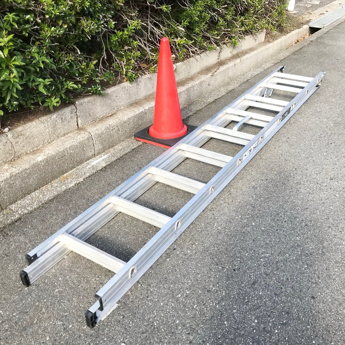 Yahoo!オークション - 雲清g607 ピカ アルミ製2連はしご スライダー梯...