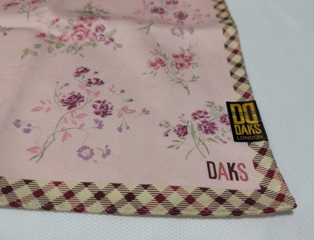 Yahoo!オークション - 未使用 ダックス ハンカチ ピンク 花柄 DAKS