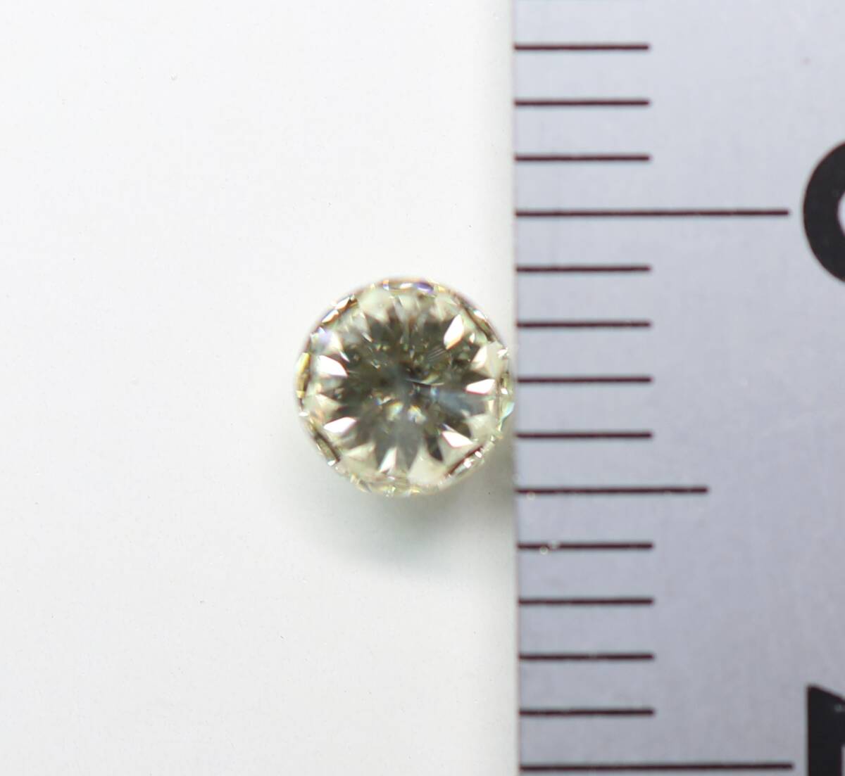 Yahoo!オークション - 【100円～】VVS2 0.212ct 天然ダイヤ VERY LIG...