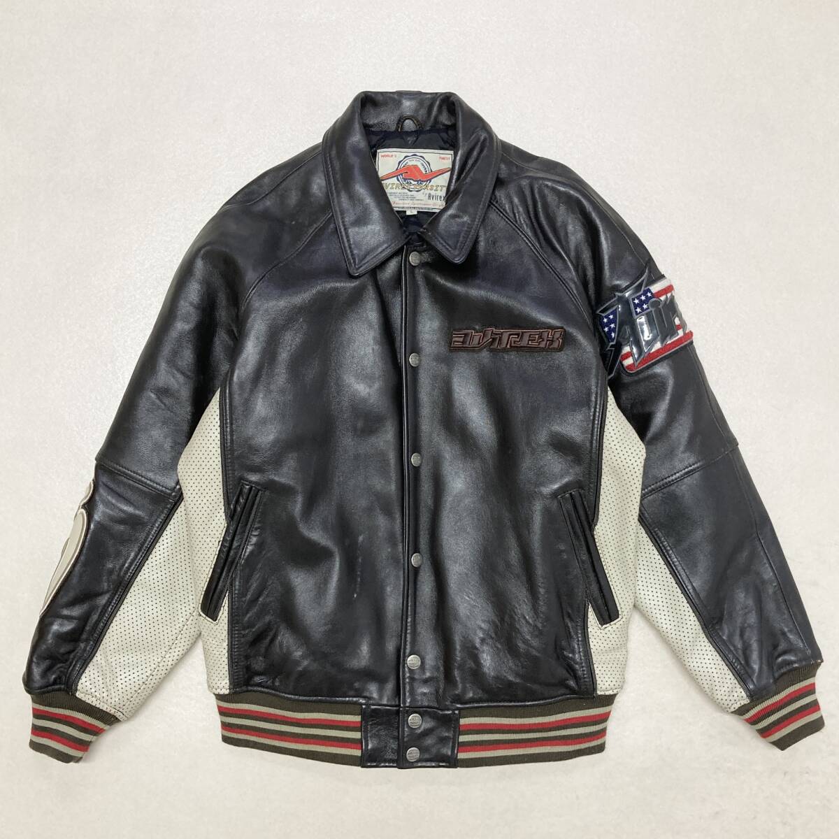AVIREX アヴィレックス バーシティジャケット スタジャン レザージャケット 中綿 ワッペン 羊革 ブラック サイズL メンズ 2.26kg(その他)｜売買されたオークション情報 ...