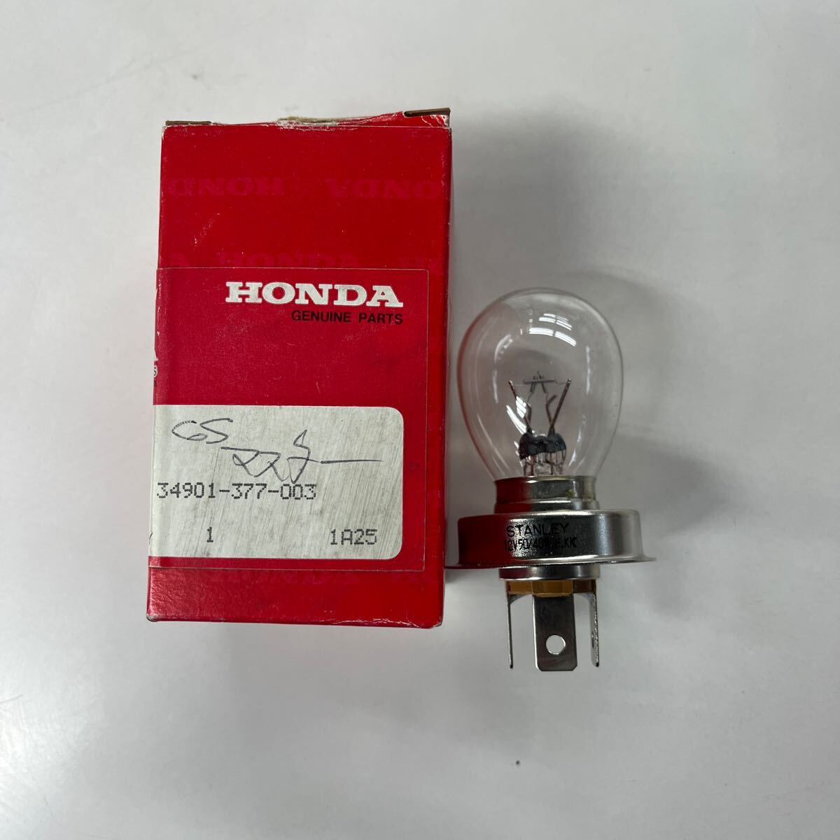ホンダ純正 ヘッドライトバルブ 12V 50/40W スタンレー 34901-377-003 ヘッドライト球 電球 CB750 VFR400K 教習車(ヘッドライト)｜売買されたオークション ...
