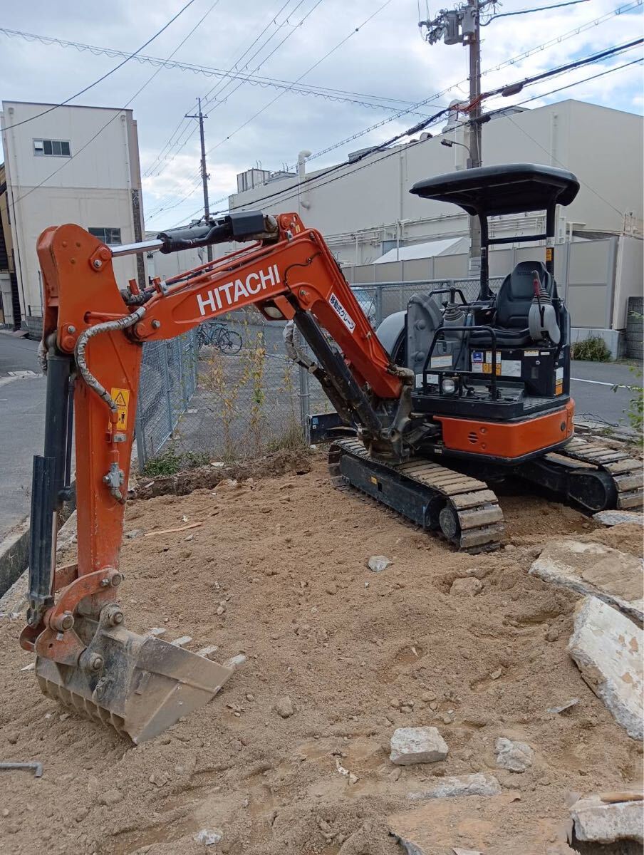 Yahoo!オークション - HITACHI ZX30U-5B ユンボ 2022年 動作良好