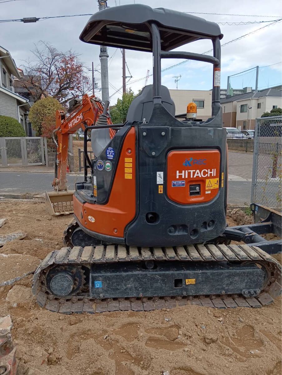 Yahoo!オークション - HITACHI ZX30U-5B ユンボ 2022年 動作良好