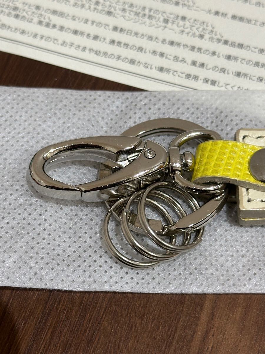 Yahoo!オークション - レクサス 純正 キーホルダー ループ 黄色×白 レ...