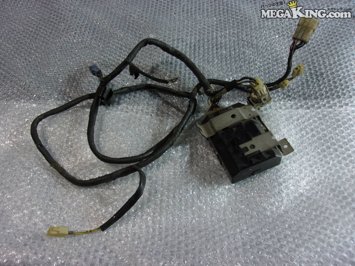 Yahoo!オークション - S82 ハイゼット 純正 ノーマル ヒューズボックス...