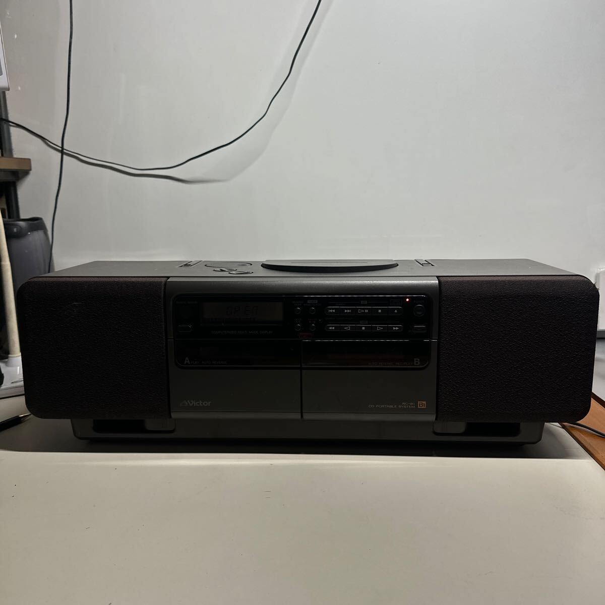 Yahoo!オークション - 「VICTOR RC-B1 CDポータブルシステム」ビクター...