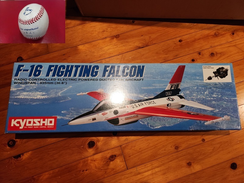 京商 F16 ファイティング ファルコン FIGHTING FALCON ダグデットファン(完成品（電動）)｜売買されたオークション情報、yahooの商品情報をアーカイブ公開 - オークファン ...
