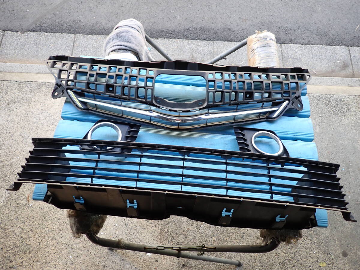 Yahoo!オークション - AE1644 ZVW 40 プリウス アルファ α 前期 上下...