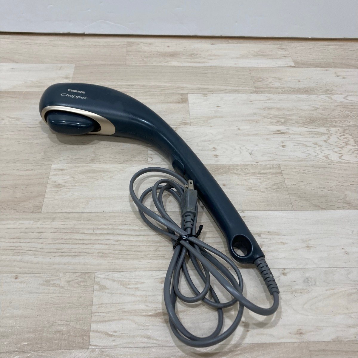 THRIVE スライブ ハンディマッサージャー MD-8302 C9298(ハンディマッサージャー)｜売買されたオークション情報、yahooの商品情報をアーカイブ公開 - オークファン ...