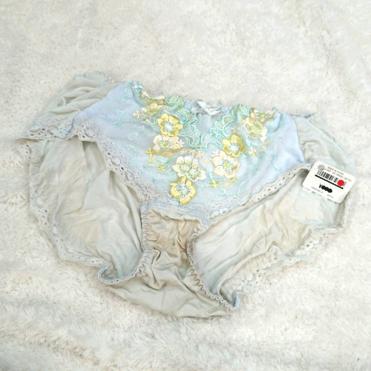 Yahoo!オークション - B229 B級品 在庫処分特価… Triumph トリンプ M...