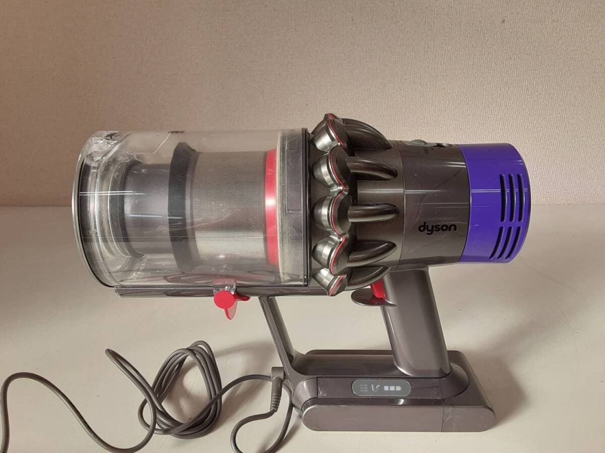 LA-2834 い SV12 V10 ダイソン dyson コードレス 掃除機 清掃済み(ダイソン)｜売買されたオークション情報、yahooの商品情報をアーカイブ公開 - オークファン ...