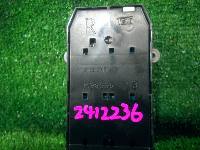 Yahoo!オークション - フリード DBA-GB3 パワーウインドウスイッチ G ...