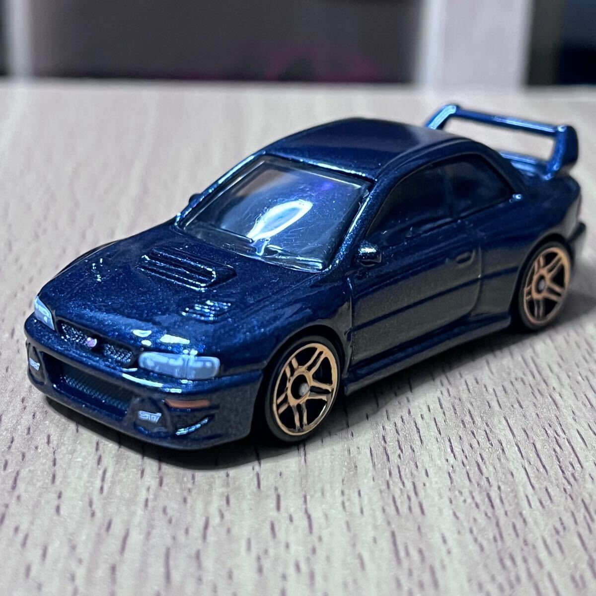 Yahoo!オークション - ホットウィール スバルインプレッサ22B STI ルー...