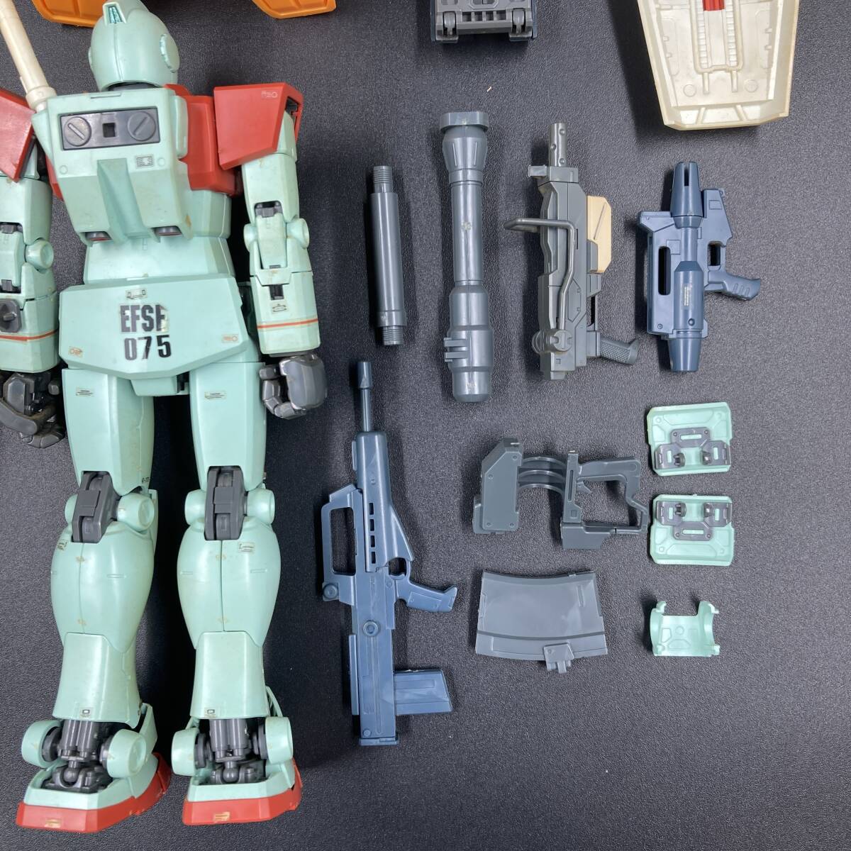 Yahoo!オークション - SUS114 MG 1/100 ガンダムEz8 ほか ジム 部品 パ...