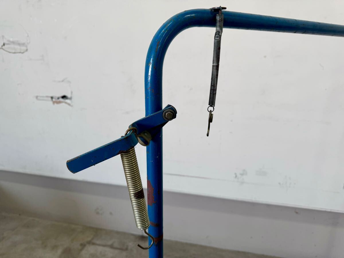 Yahoo!オークション - フレコンスタンド 型式不明 約1.45m×1.3m×1.3m