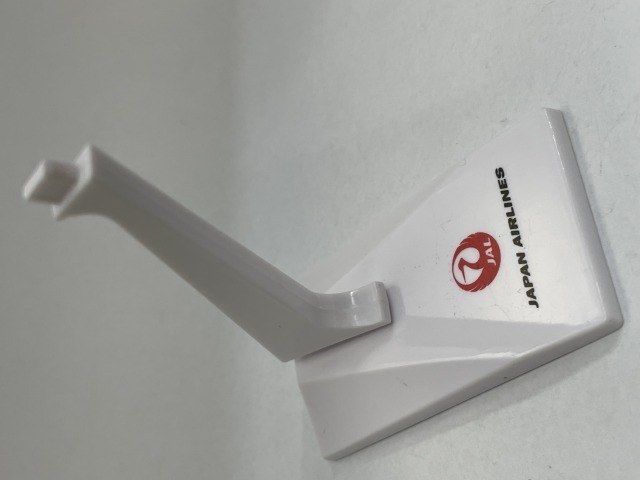 Yahoo!オークション - JAL搭乗時に子供用にもらえるプラモデル JA7...