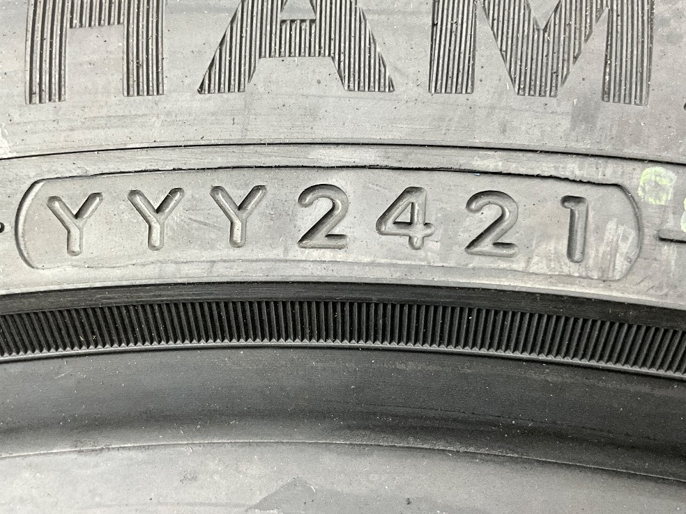 Yahoo!オークション - 未使用 4本セット 215/50R18 92Q ヨコハマ ICEGU...