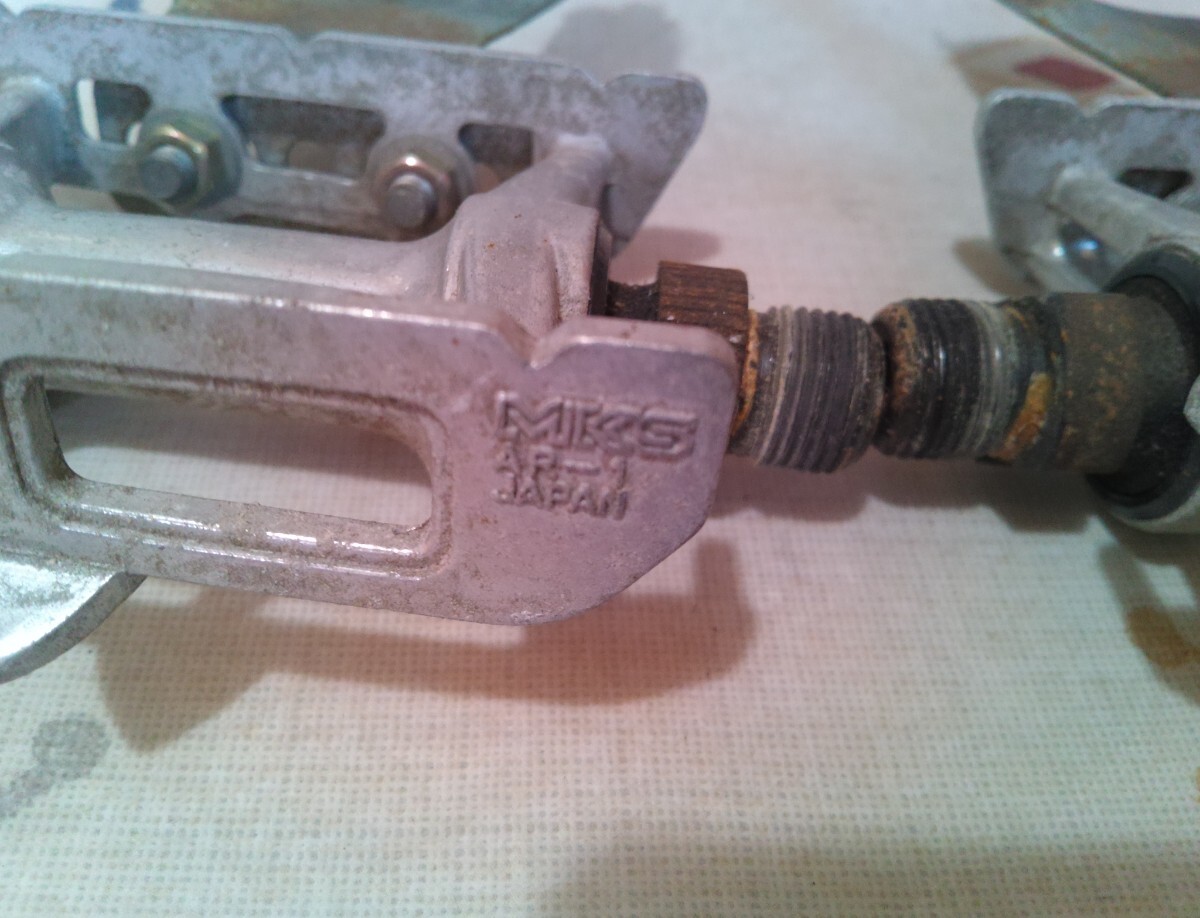 Yahoo!オークション - ペダル トゥクリップ付き MKS AR-1