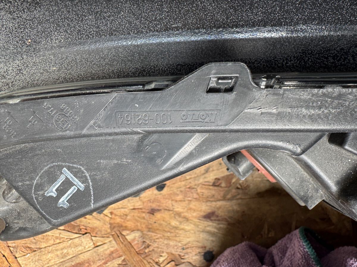 Yahoo!オークション - ホンダ ヴェゼル RU3 左ヘッドライト