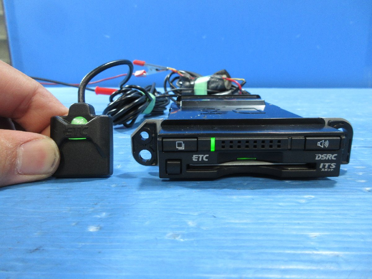 トヨタ 純正OP DSRC ITSスポット ビルトインETC 08686-00620 ヴィッツ NSP130 外し 一本配線欠品あり 24.11.28.Y.15-A19 24041303(純正 ...