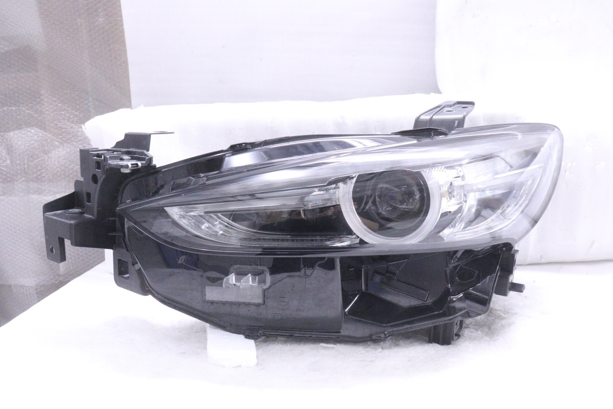 Yahoo!オークション - 4Y-1220 美品 後期 LED GJ アテンザセダン 左ヘ...