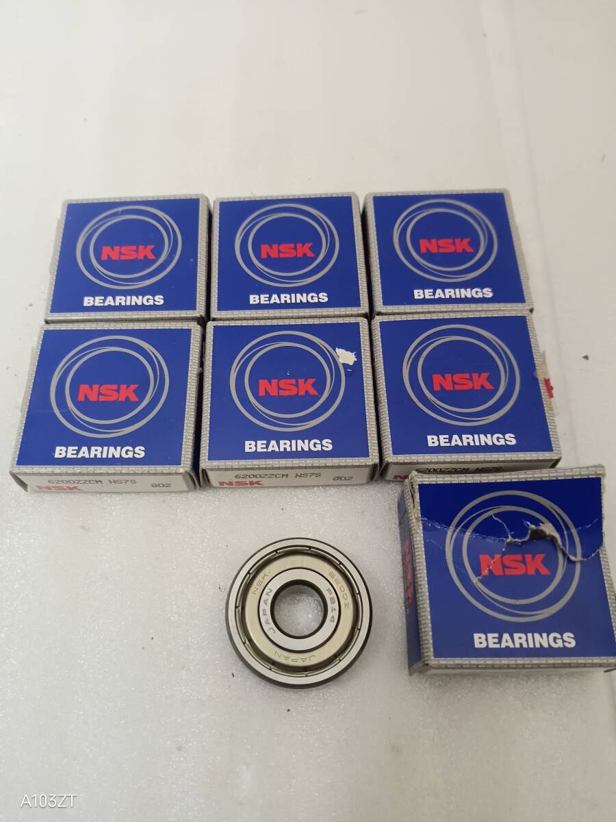 Yahoo!オークション - い1 NSK ベアリング 6200zzcm ns7s 直径 30mm 7...