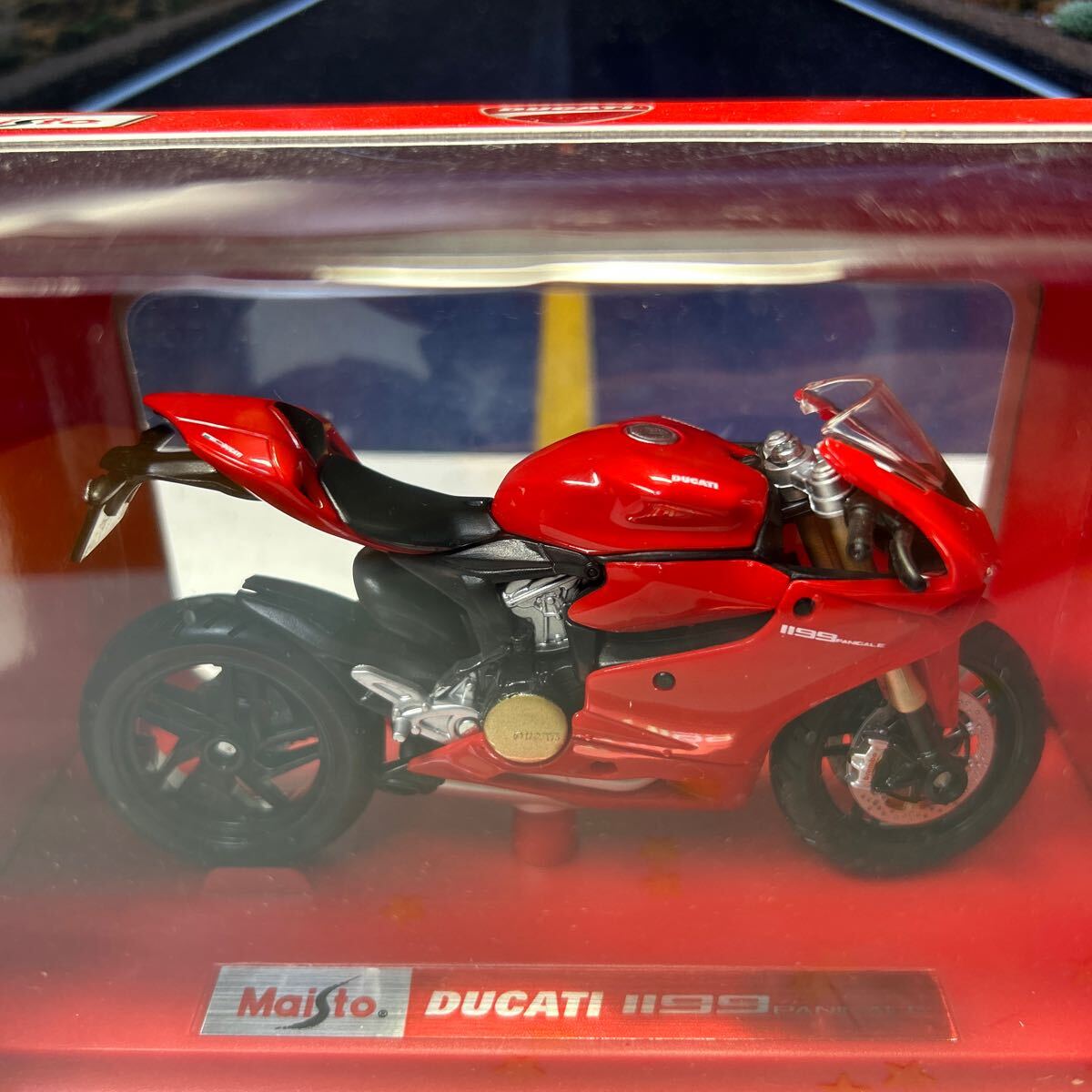 Yahoo!オークション - Maisto Ducati 1199 PANICALE 1/18