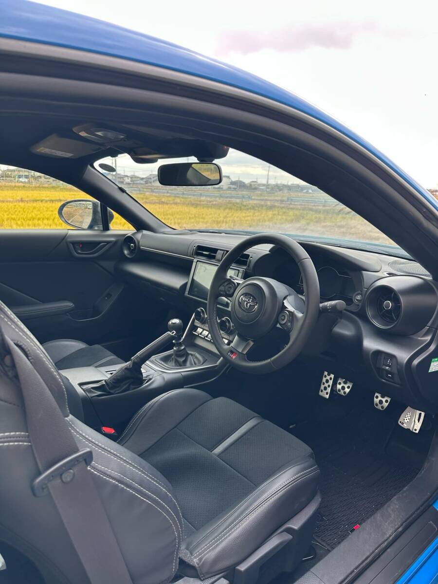 Yahoo!オークション - GR86 SZ 年式2024 走行4800Km TV ETC ナビ車検2...