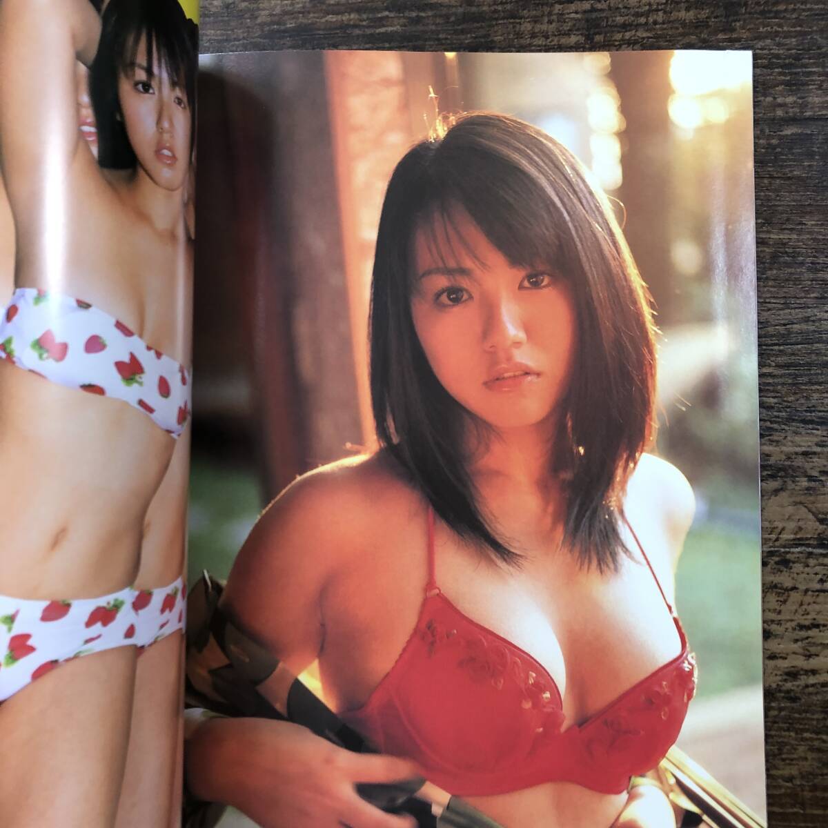 Yahoo!オークション - K-8292 磯山さやか写真集 磯っ娘遊び（パチスロ...