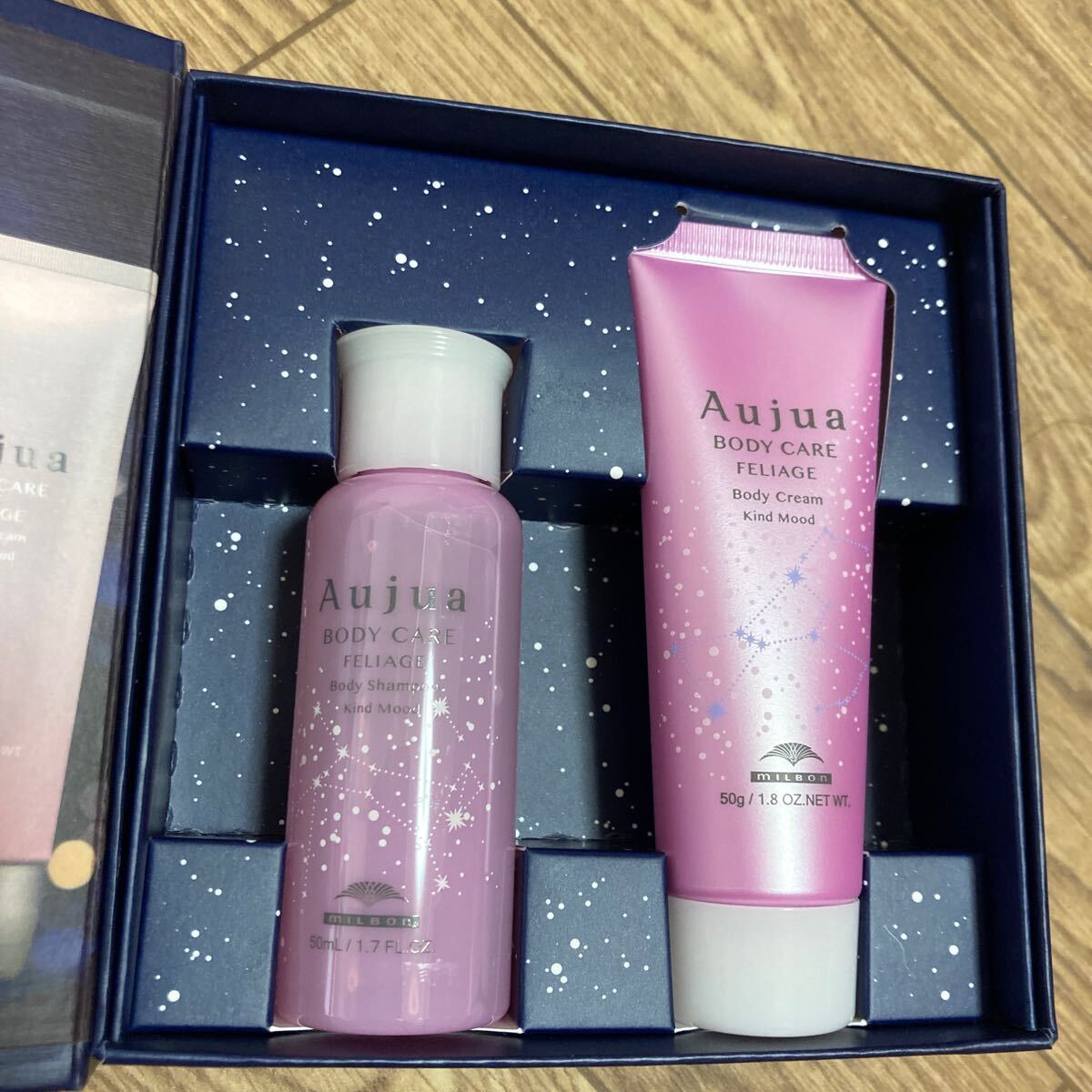 Yahoo!オークション - オージュア Aujua ウィンターコフレ(2024年) コ...