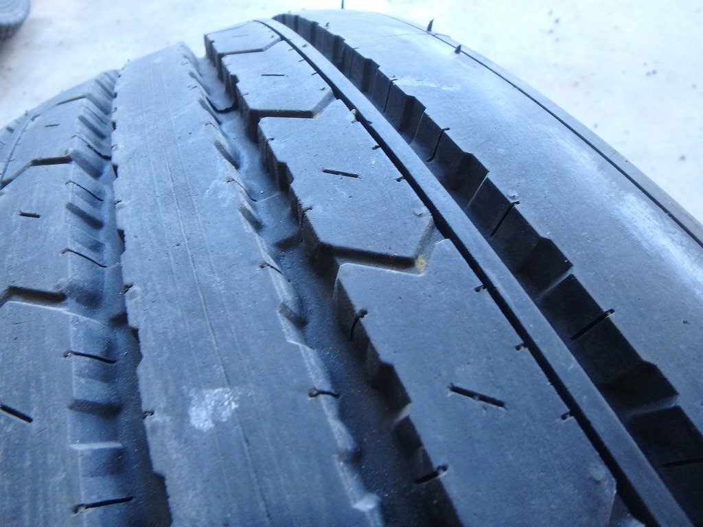 Yahoo!オークション - B235-1 2024年製 新車外し 6本価格 送料無料【24...