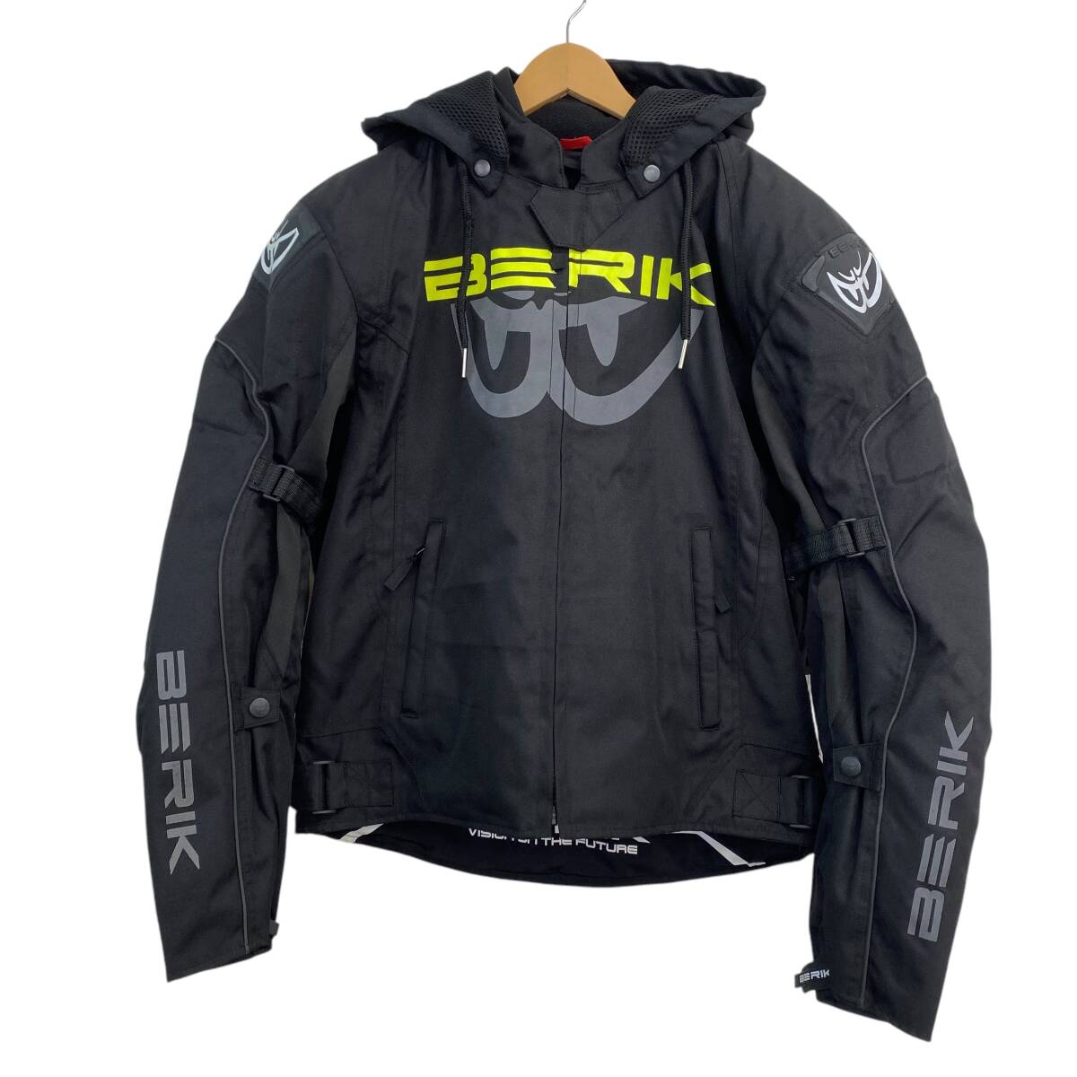 Yahoo!オークション - 【美品】 BERIK ベリック 3シーズンナイロンジャ...