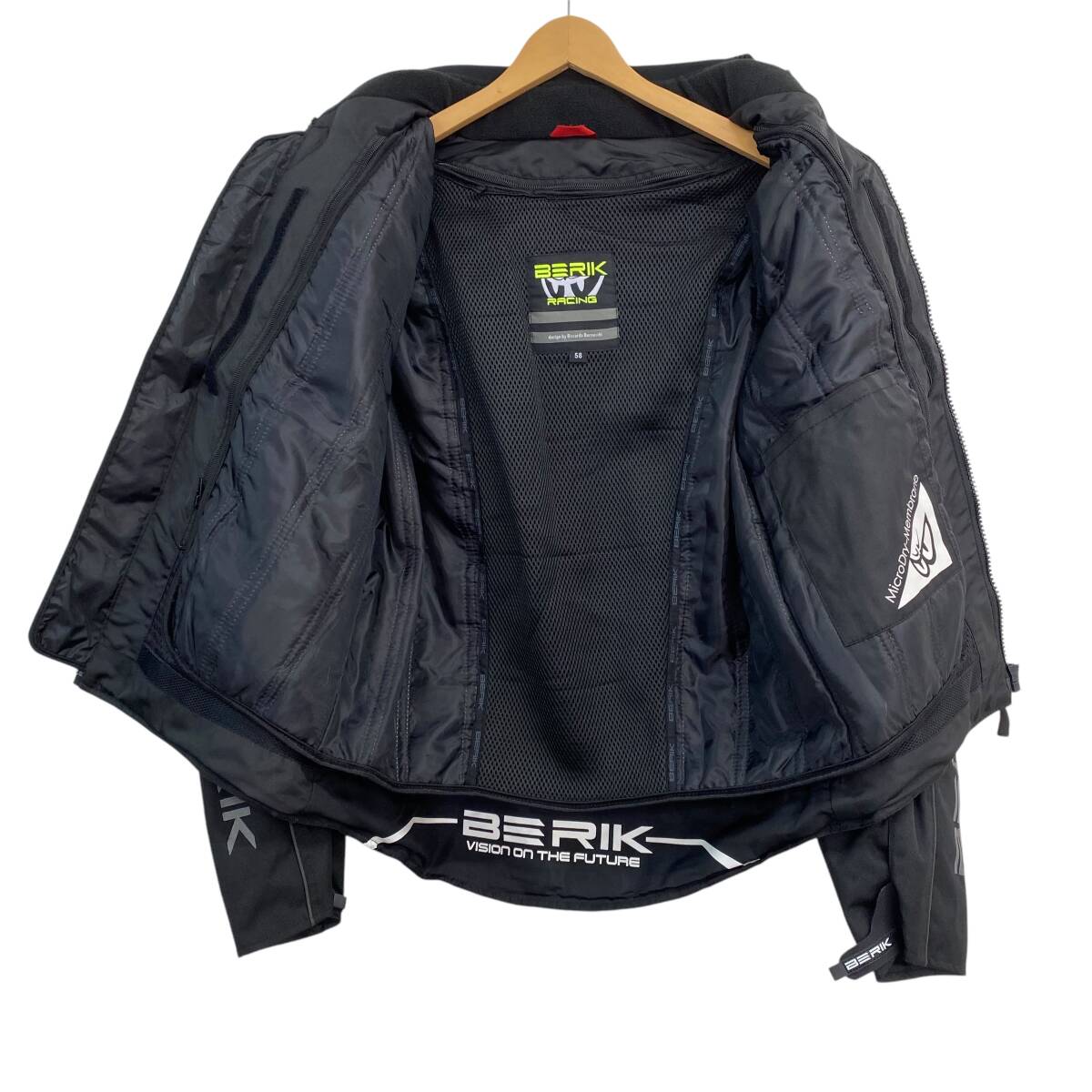 Yahoo!オークション - 【美品】 BERIK ベリック 3シーズンナイロンジャ...