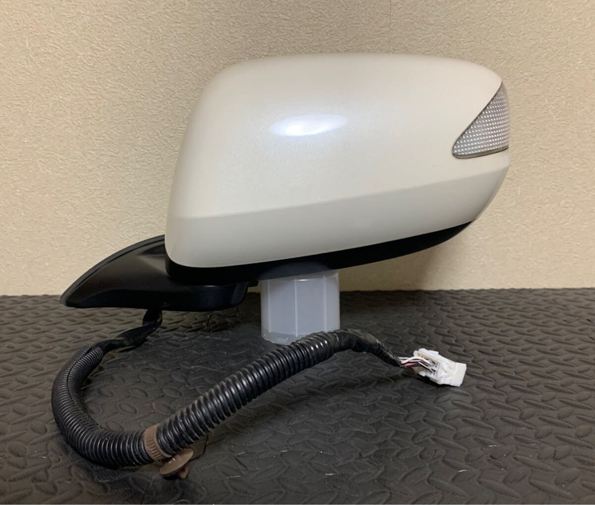 Yahoo!オークション - ホンダ〓GE/GG/GP系 GE6 フィット/左（L）ドアミ...