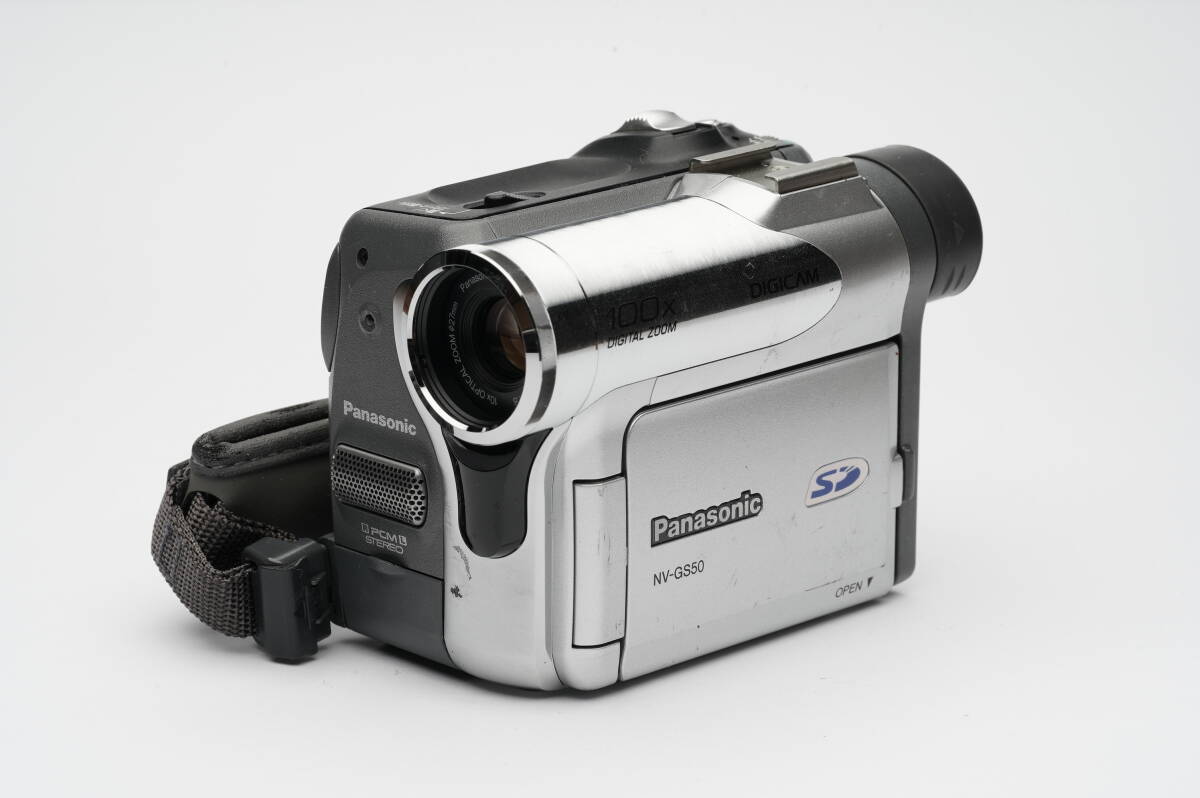 Yahoo!オークション - Panasonic NV-GS50 miniDV SD ビデオカメラ 送料...