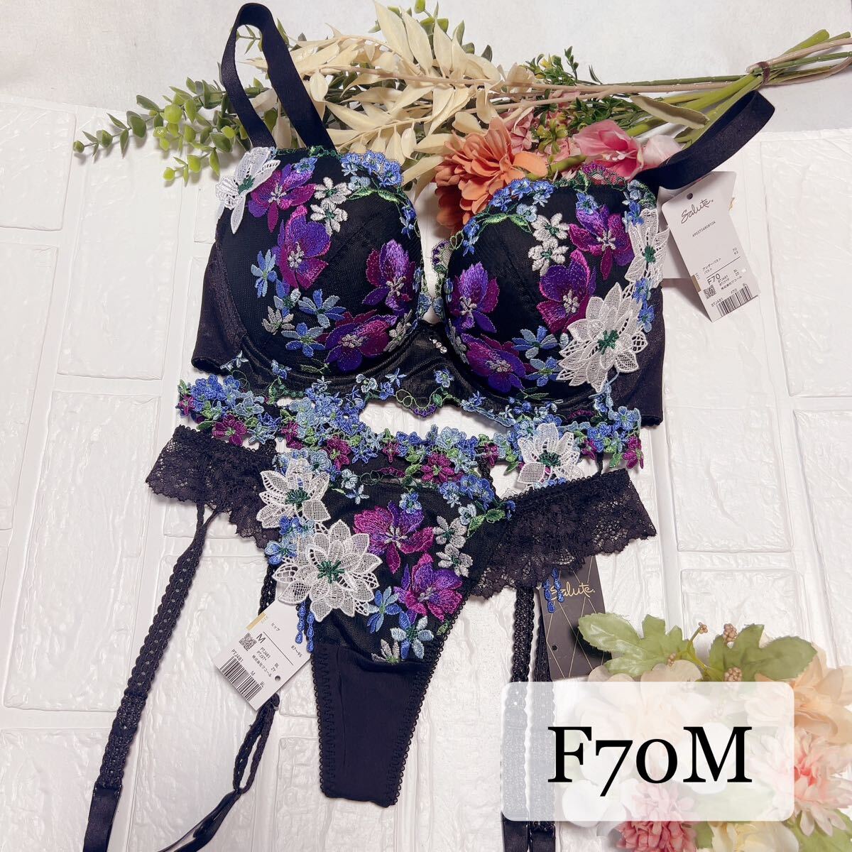 Yahoo!オークション - 【新品】wacoal サルート 81 ブラ ソング ガータ...