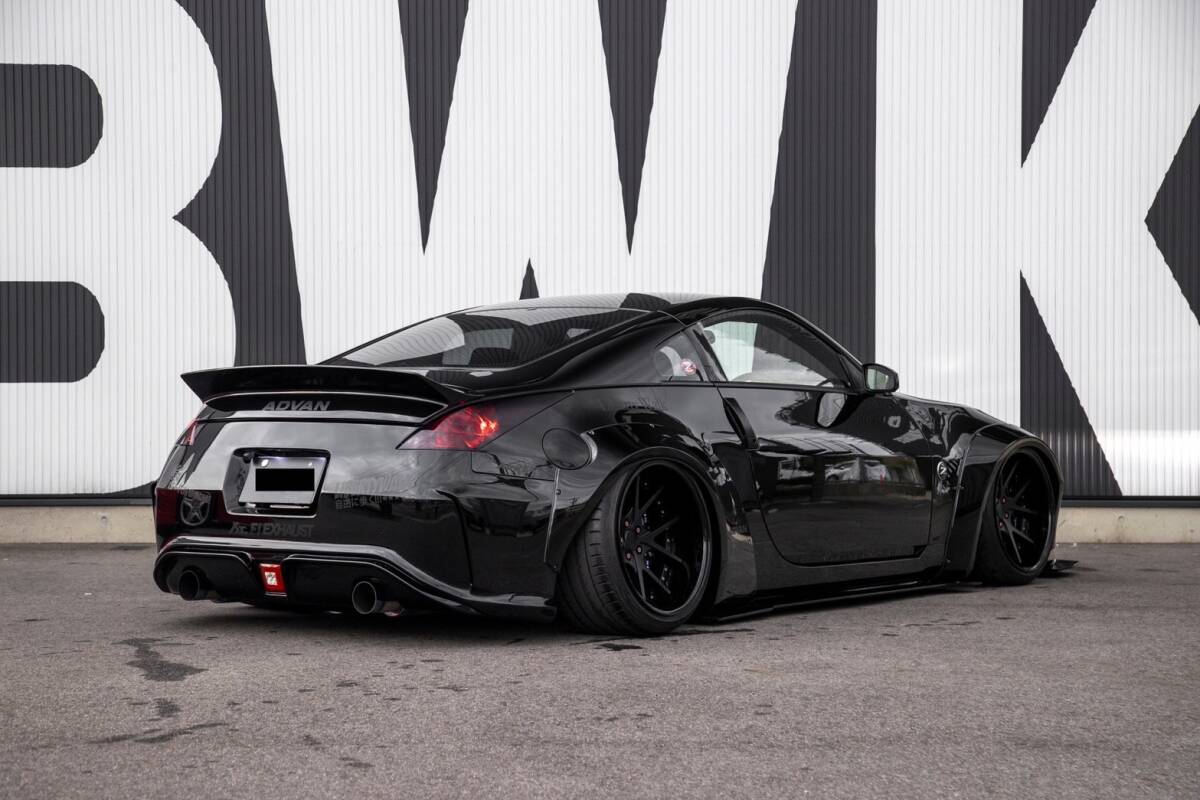 Yahoo!オークション - Z33 フェアレディZ