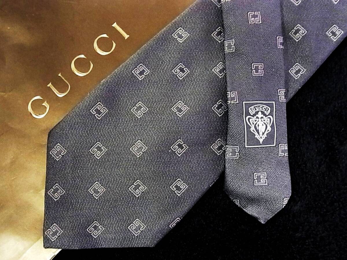 Yahoo!オークション - .【新品N】0530 グッチ【GUCCI】 総GGロゴ柄 ...