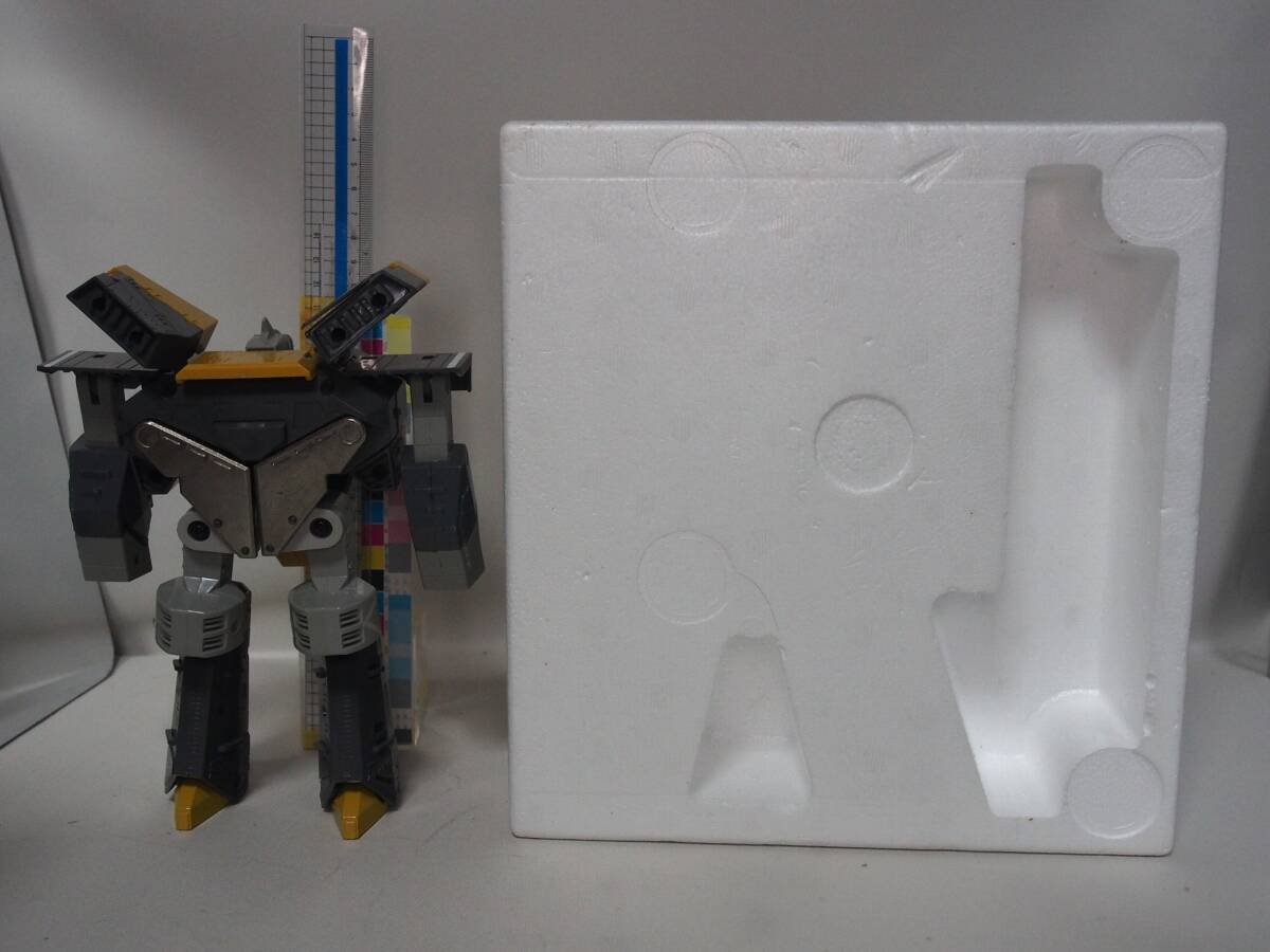 Yahoo!オークション - 1/40 ナイキック MBG-24C オマケ付 超時空世紀 ...