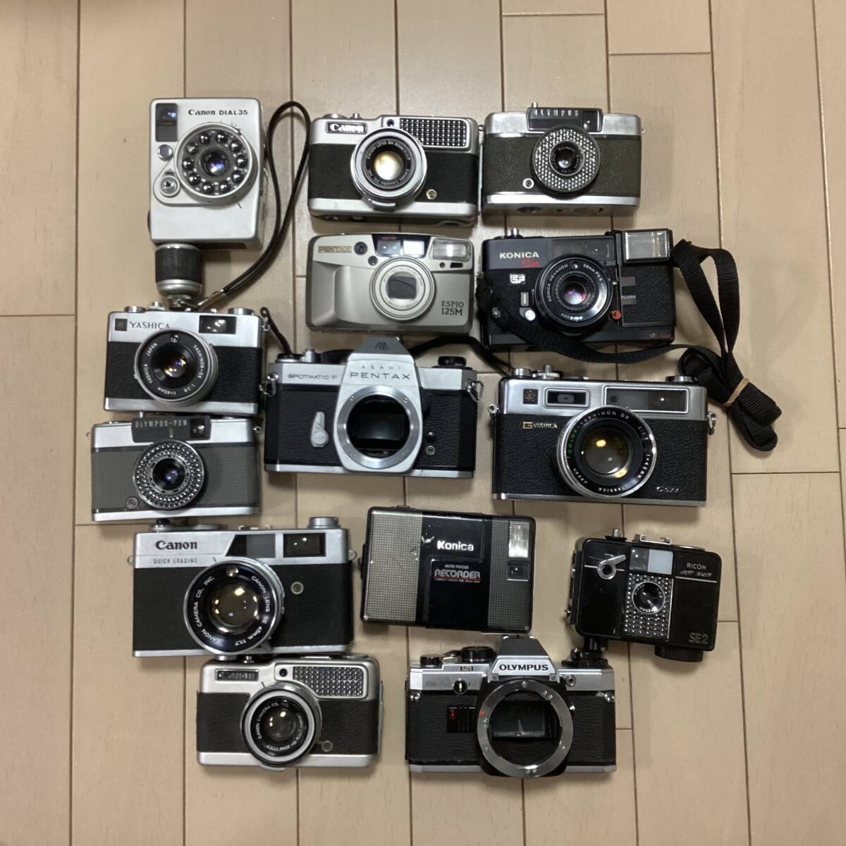 Yahoo!オークション - OLYMPUS PEN-EE/EE2/OM10/Canon DemiS/ELECTRO35...