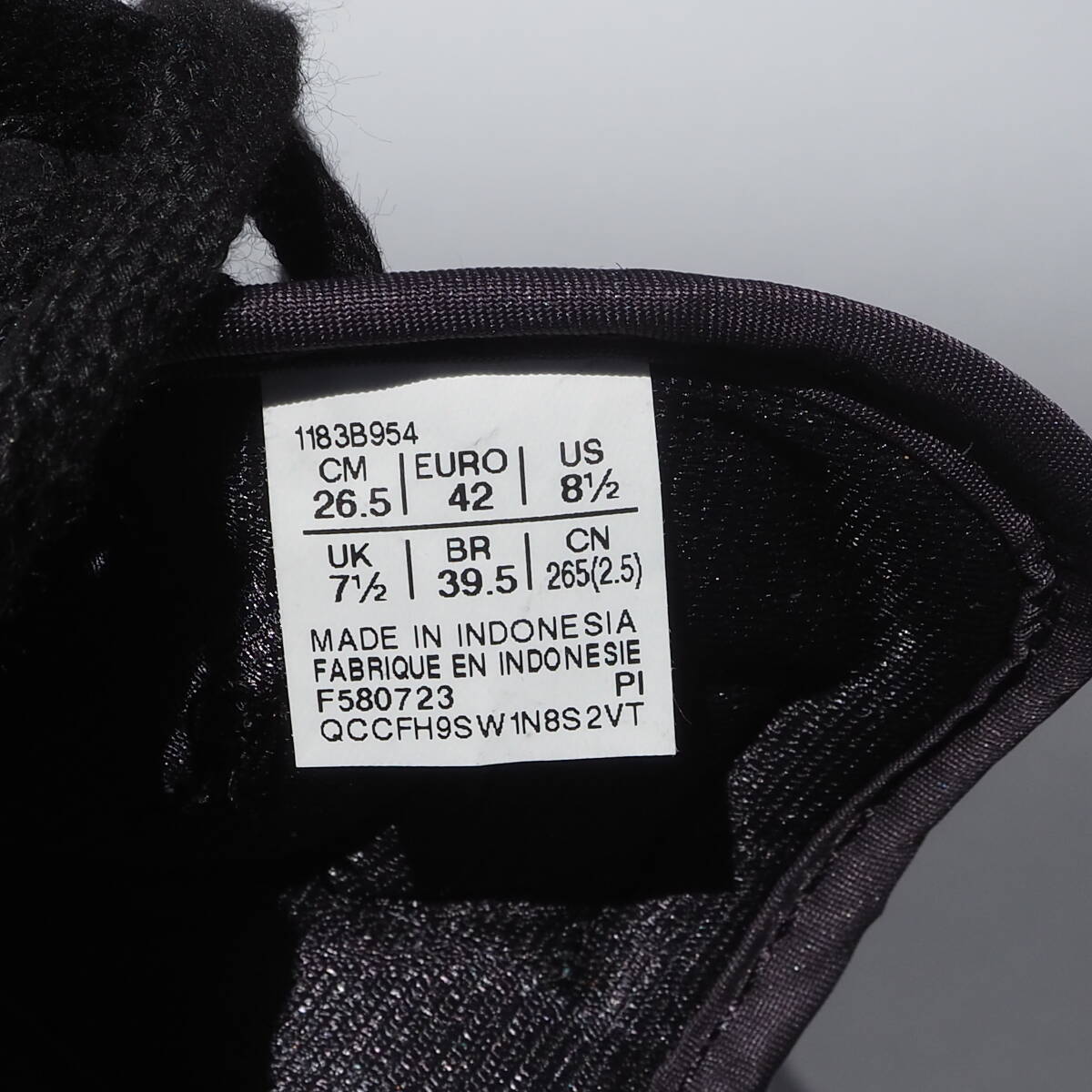 Yahoo!オークション - デッド US 8 1/2 / 26.5cm 限定 オニツカタイガ...