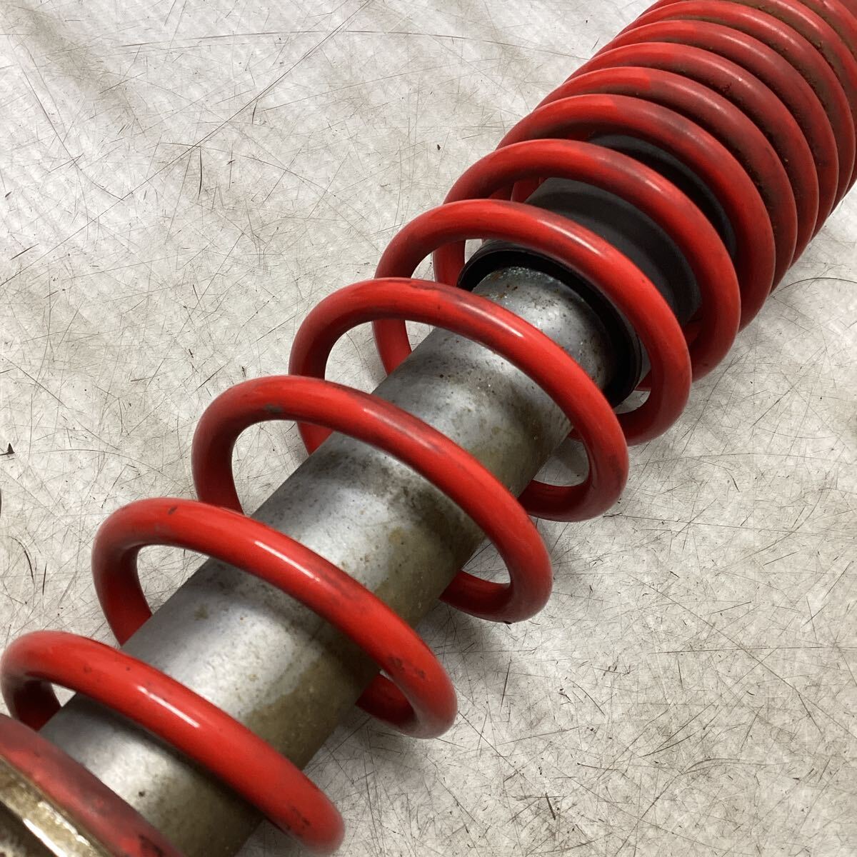 Yahoo!オークション - A09-48 ヤマハ シグナスX SE12J リアショック 純...