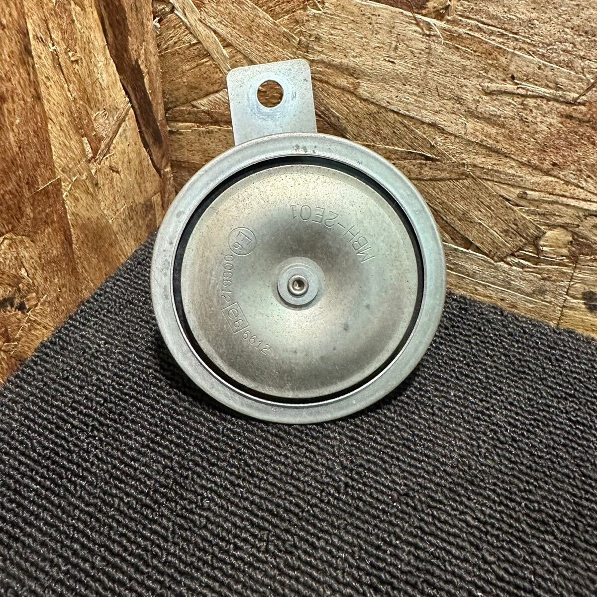 Yahoo!オークション - A39 MF02 フュージョン ホンダ 純正 ホーン クラ...