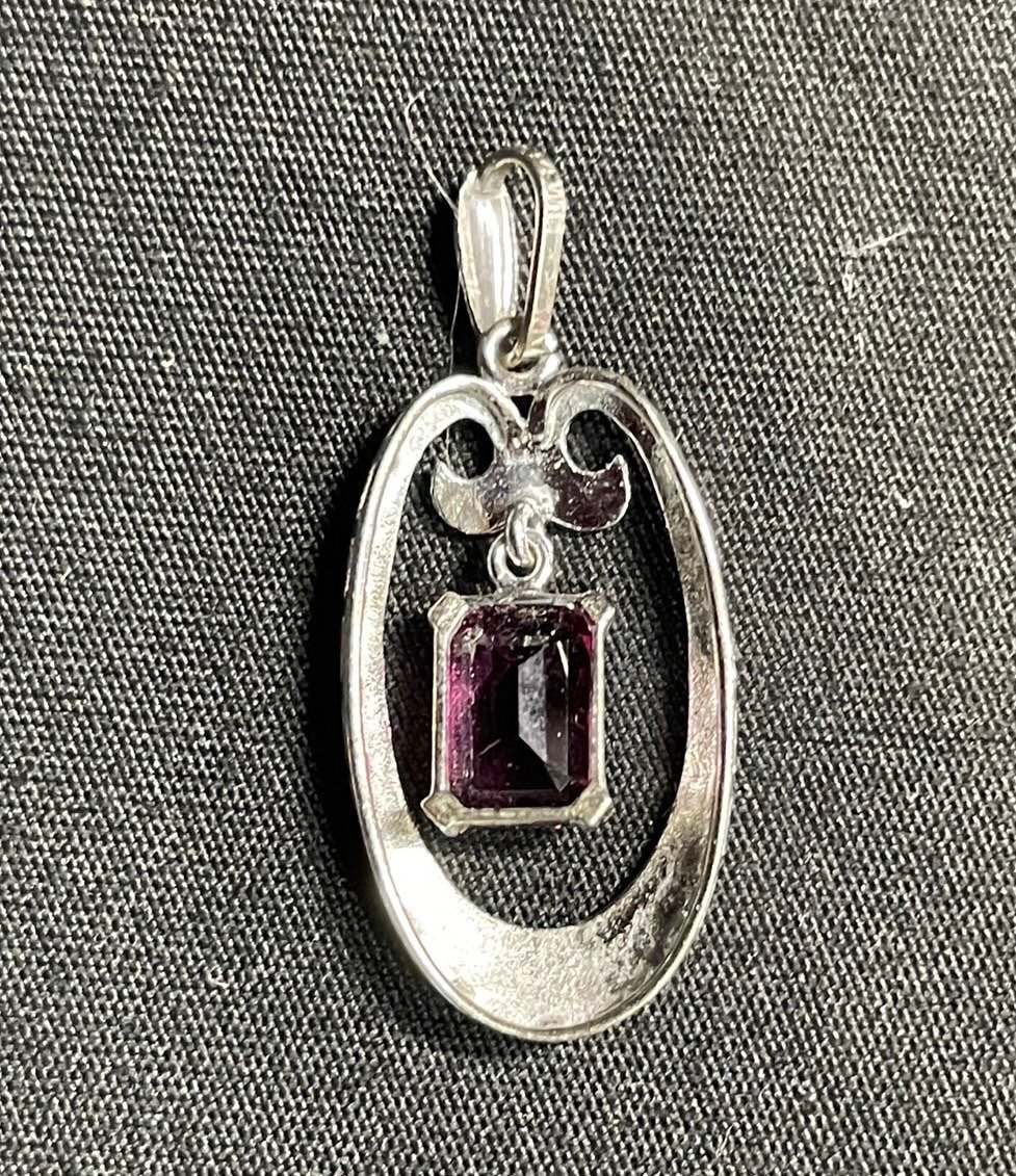 Yahoo!オークション - MIK1135 K14WG 1.6グラム 刻印あり ペンダントト...