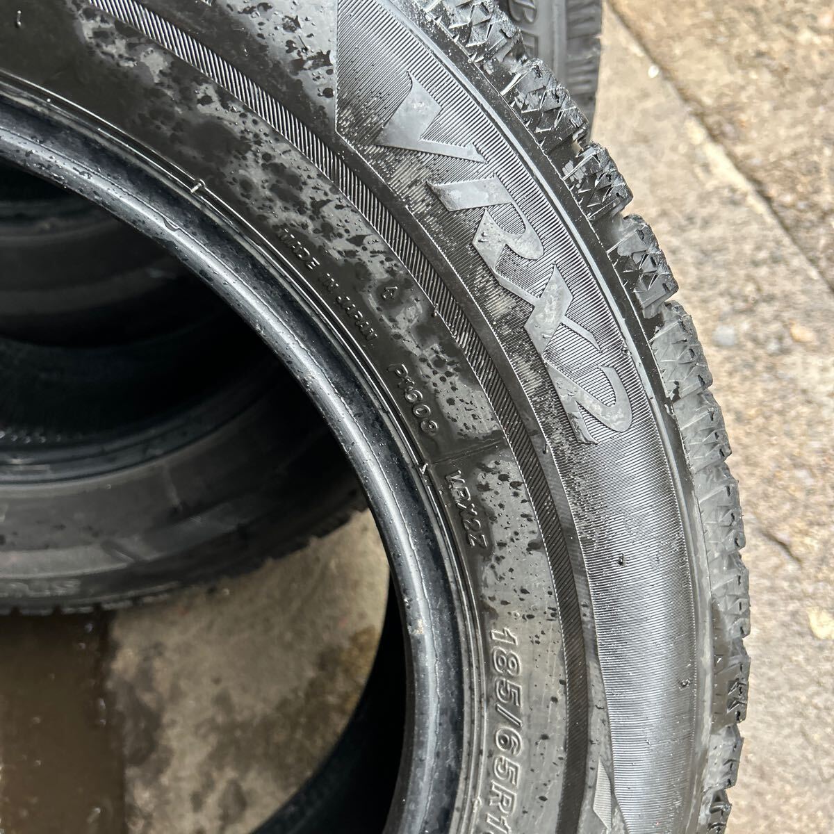 Yahoo!オークション - ブリヂストンVRX2 185/65R15 4本セット 19年式 ...